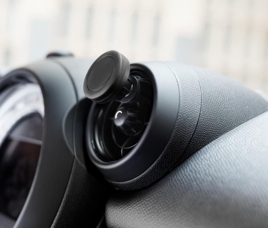 Porta telefono da auto con magnete | In silicone